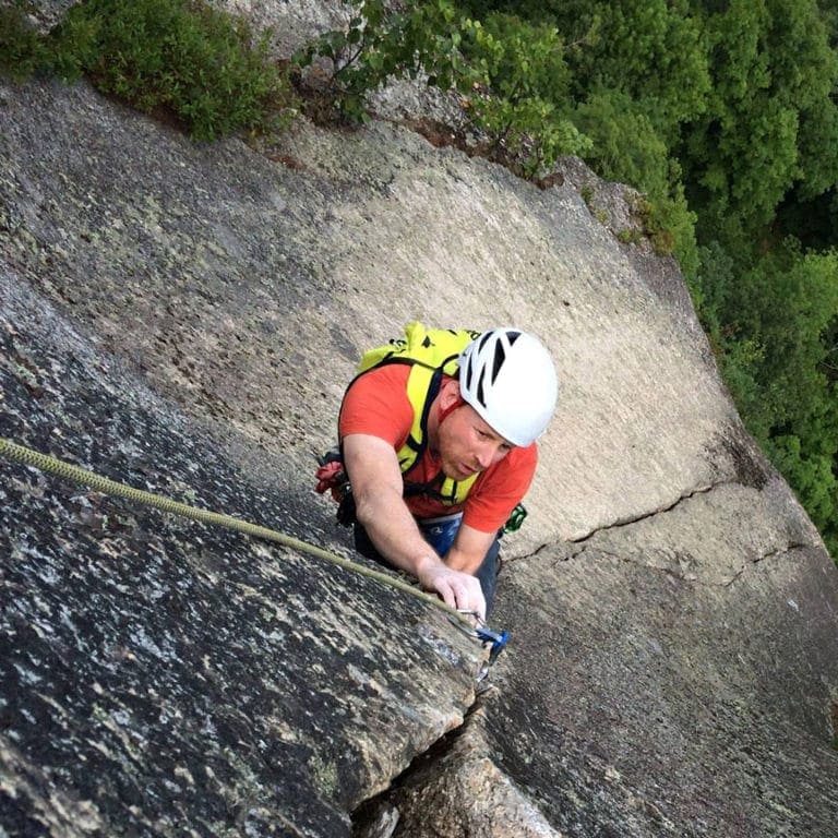 New Hampshire Climbing, Mountaineering, Skiing Guide